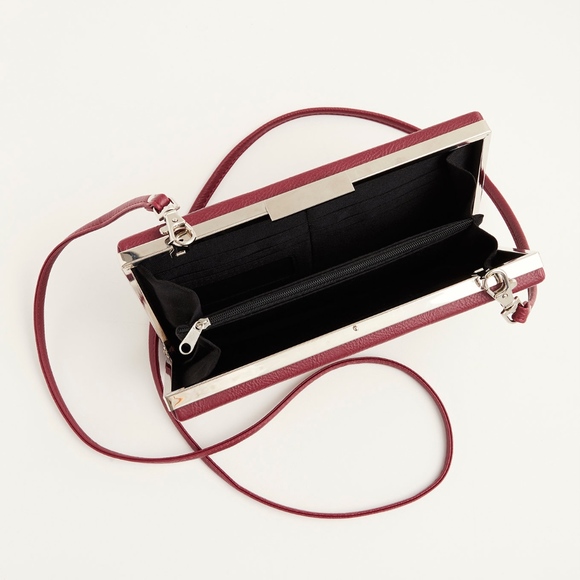 Loungefly x Disney | Bags | Loungefly Disney Princess Storybook Clutch ...